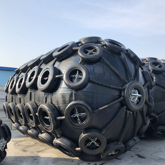 Inflatable Rubber Boat Dock Pneumatic Rubber Fenders With Tyre