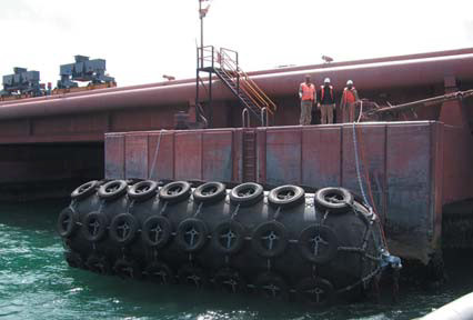 Inflatable Floating Yokohama Pneumatic Marine Rubber Fender With Chain Net